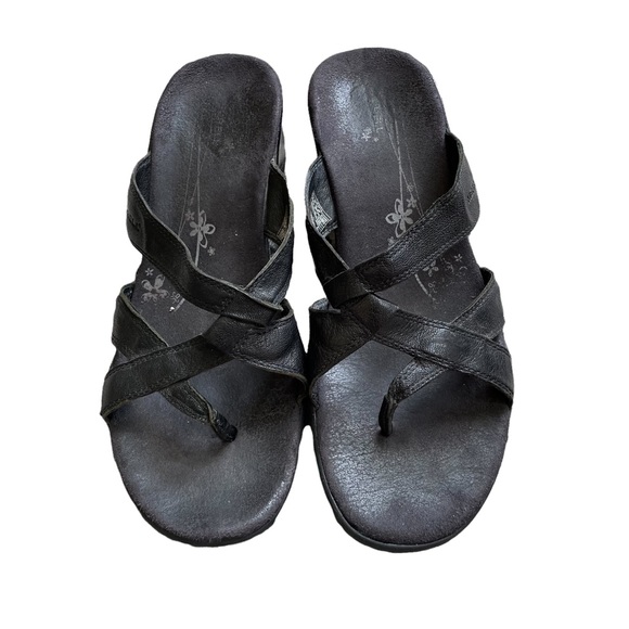 Merrell | Shoes | Merrell Sundial Cross Leather Sandals | Poshmark